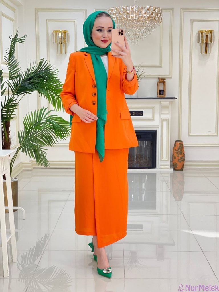 Sezonun En Enerjik 15 Turuncu Tesettür Kombini
