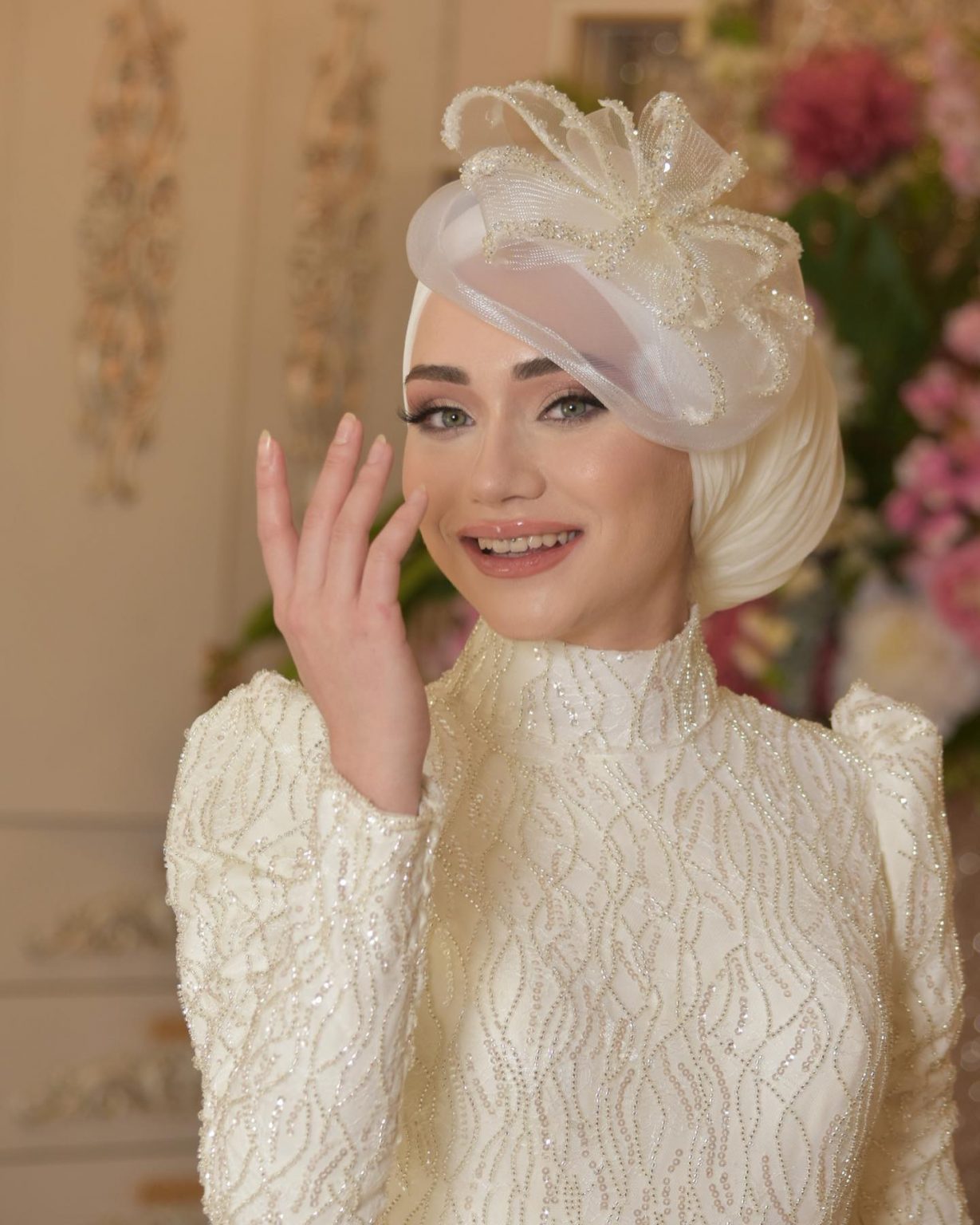 Yüz Şeklinize Uygun Tesettür Gelin Duvağı Tasarımları