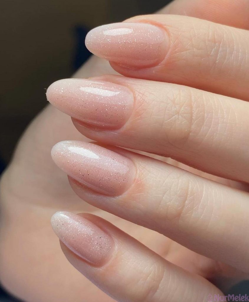 Mutlaka Denemeniz Gereken 16 Protez Tırnak Tasarımı