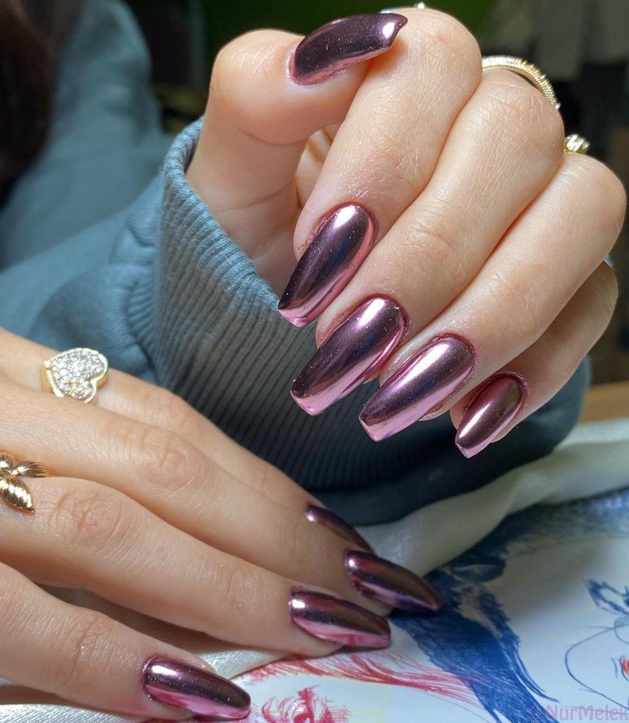 Mutlaka Denemeniz Gereken 16 Protez Tırnak Tasarımı